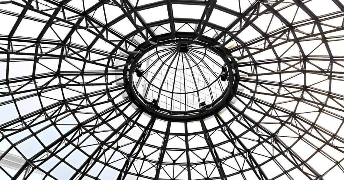 Estructuras Metálicas: Tipos, Usos, Ventajas y diseño profesional
